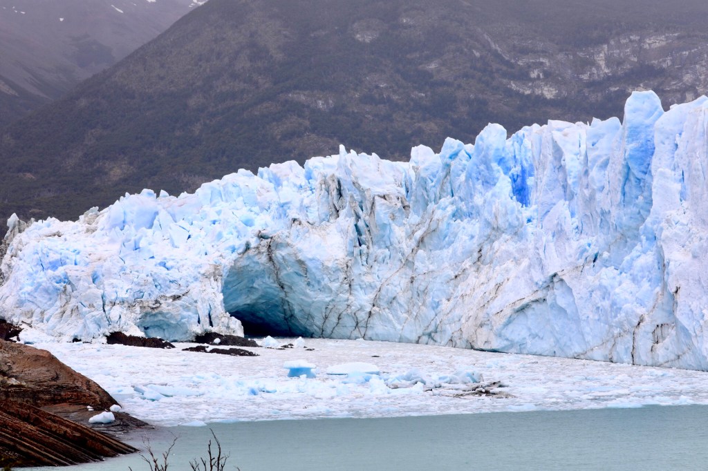 VISITING THE IMPRESSIVE GLACIERS IN PATAGONIA – THE BETTER PLACES
